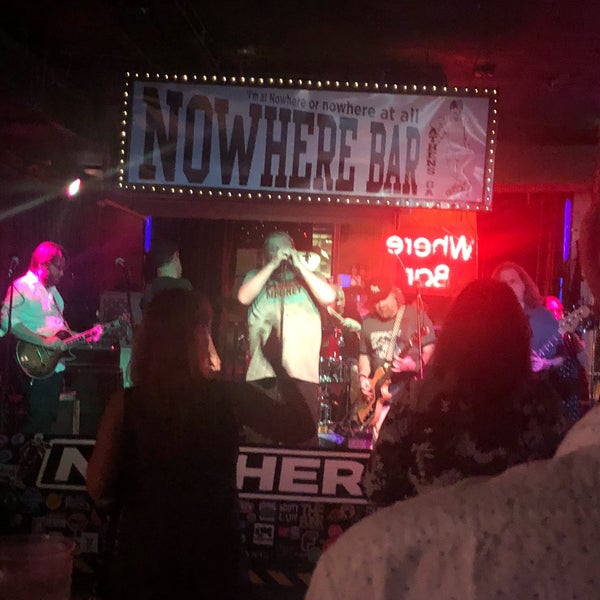 Nowhere Bar - 9 tips from 881 visitors