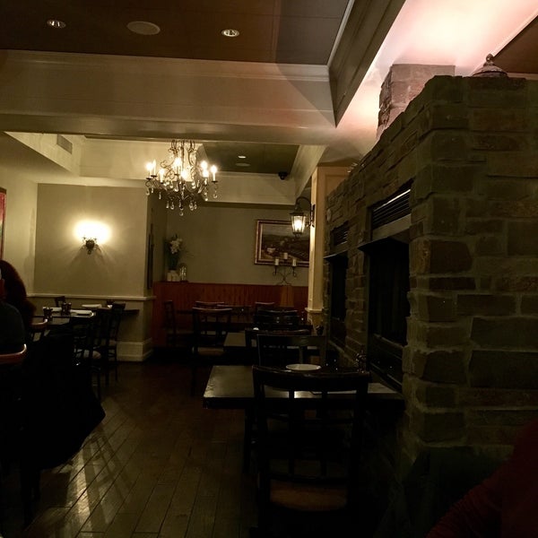 Cosimo's Restaurant and Pizzeria - Italian Restaurant