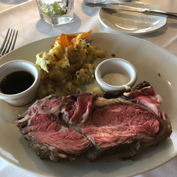 Photos at Chart House Restaurant - Seafood Restaurant