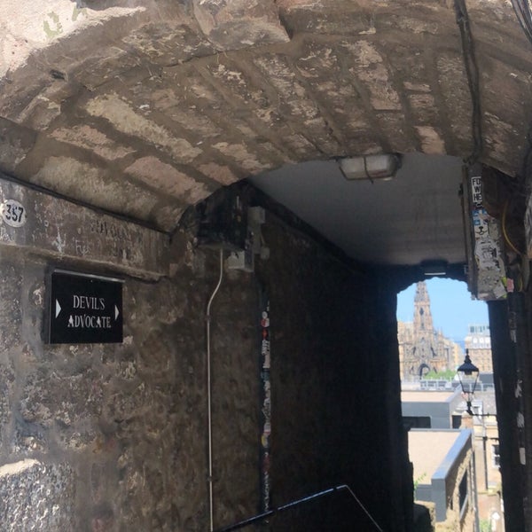 Photos at The News Steps - Waverley Station - Edinburgh, City of Edinburgh