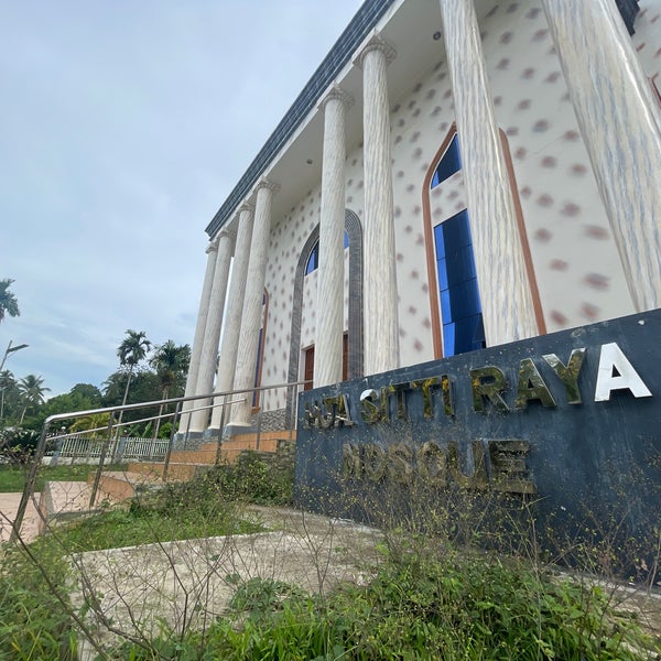 Hja Sitti Raya Mosque - Mosque