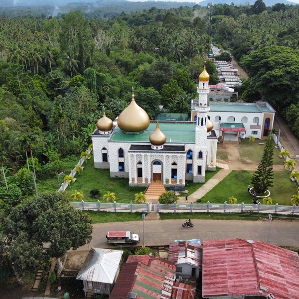Hja Sitti Raya Mosque - Mosque