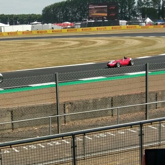 Photos at Luffield Grandstand - 8 tips