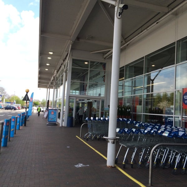 Tesco Extra - Supermarket in Toton