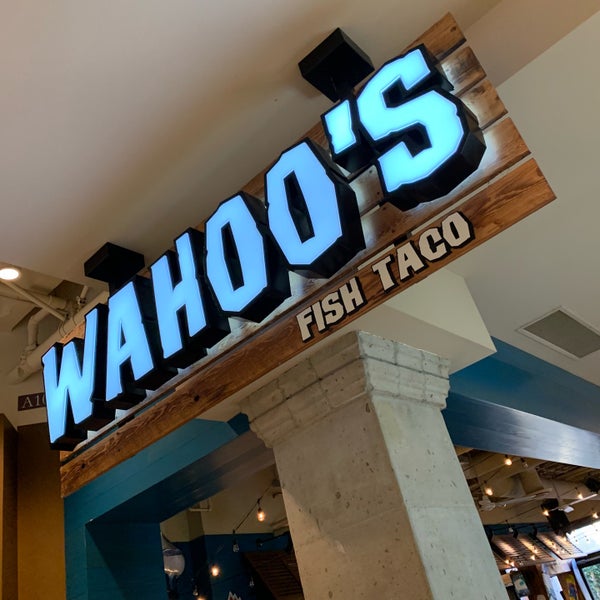 Wahoo's Fish Taco - Newport Center - Newport Beach, CA
