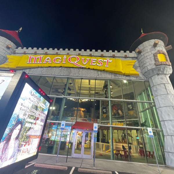 MagiQuest - 2491 Parkway