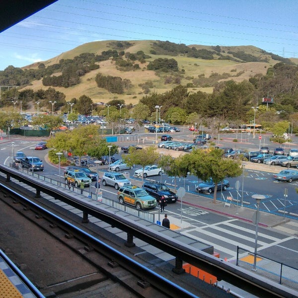 Photos at Orinda BART Station - Metro Station in Orinda