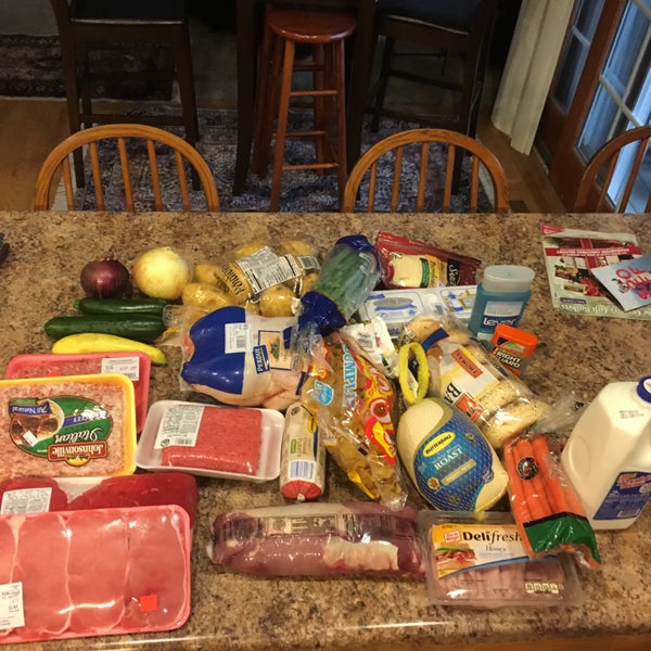 Great Lakes NS Commissary - Grocery Store