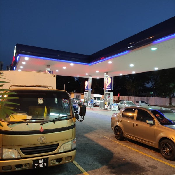 Petron Taman Sri Rampai - Gas Station