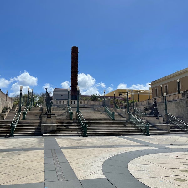 Photos at Plaza Del Quinto Centenario - Morovis St.