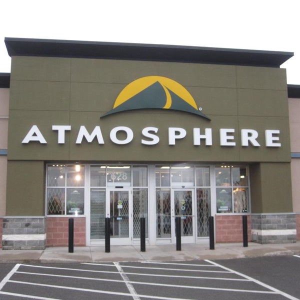 Atmosphere Riocan Centre (Now Closed) - Sporting Goods Retail in Gardiners