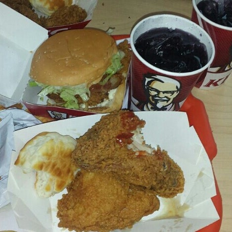 Photos at KFC - Santo Domingo, Distrito Nacional
