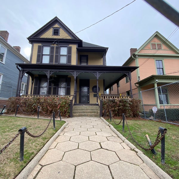 Martin Luther King Jr. Birth Home - History Museum in Old Fourth Ward