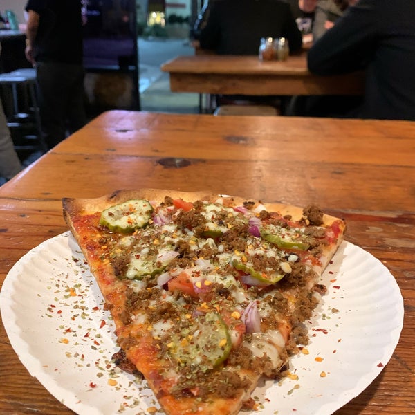 Garage Pizza - 4339 W Sunset Blvd