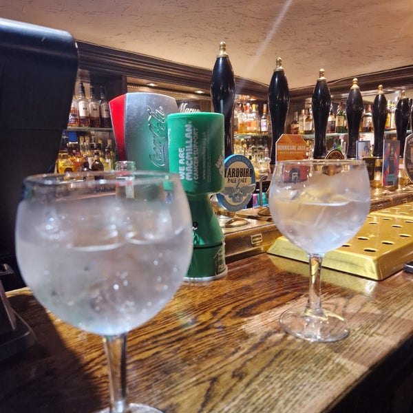 The Four Marys - Pub