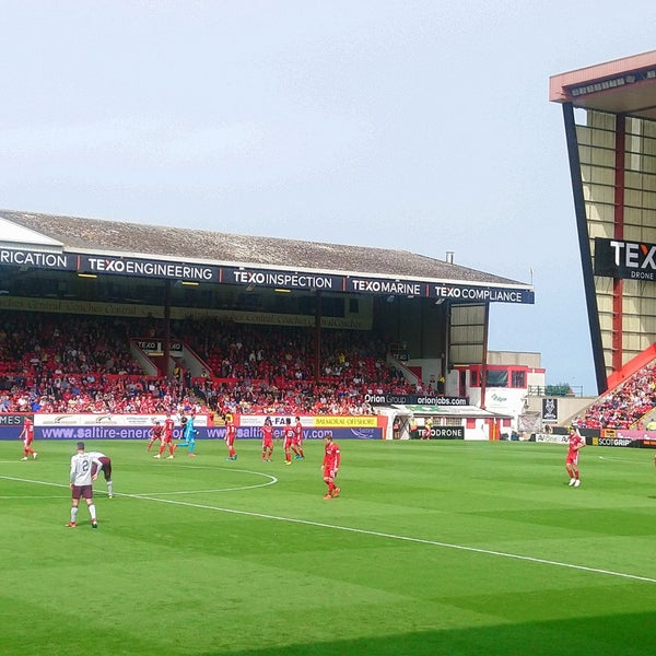 Pittodrie Stadium - Soccer Stadium in Aberdeen