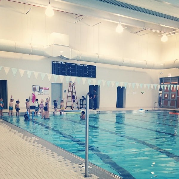 Ping Tom Park Memorial Fieldhouse - South Loop - 1700 S Wentworth Ave