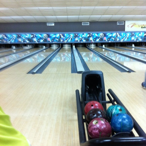 Megalanes Bowling - 12 tips from 1333 visitors