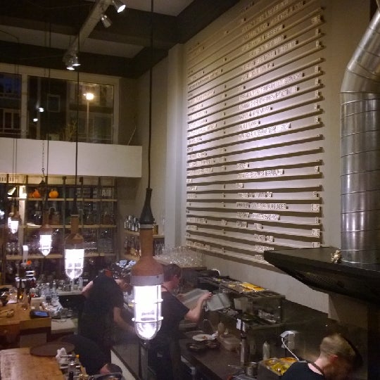 Dertien - Restaurant in Stadsdriehoek