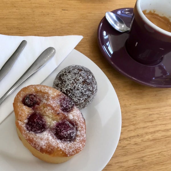 Bench Espresso - Perth CBD - 471 Hay St