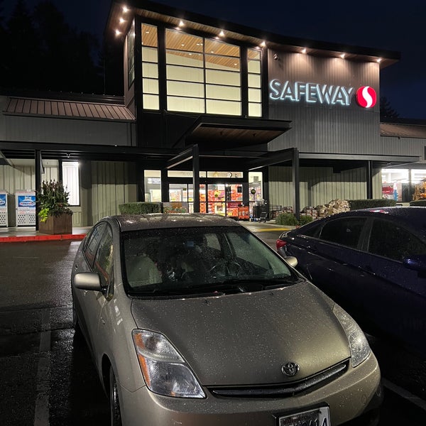 Safeway - Eastgate - 15100 SE 38th St