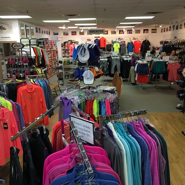 Ragged Mountain Running Shop - 8 tips from 239 visitors