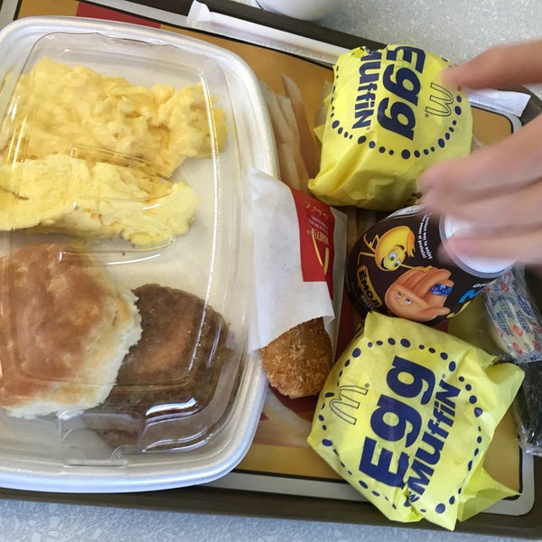 McDonald's - Fast Food Restaurant in Maynard