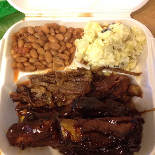 Niners BBQ - 4 tips from 17 visitors