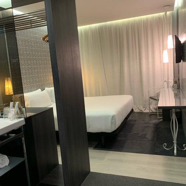 TWO Hotel Barcelona by AXEL - Hotel in Barcelona