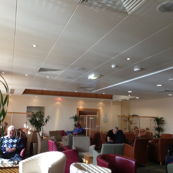 Escape Lounge - 15 tips from 854 visitors