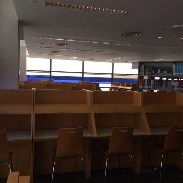 Temasek Polytechnic Library - Tampines - 30 tips