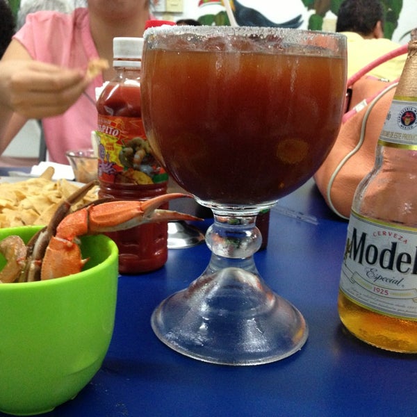 Mariscos El Mojarro Trovador - Seafood Restaurant