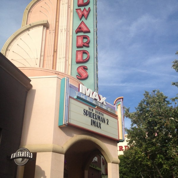 Photos at Regal Edwards Fresno 4DX & IMAX - Woodward Park - 33 tips