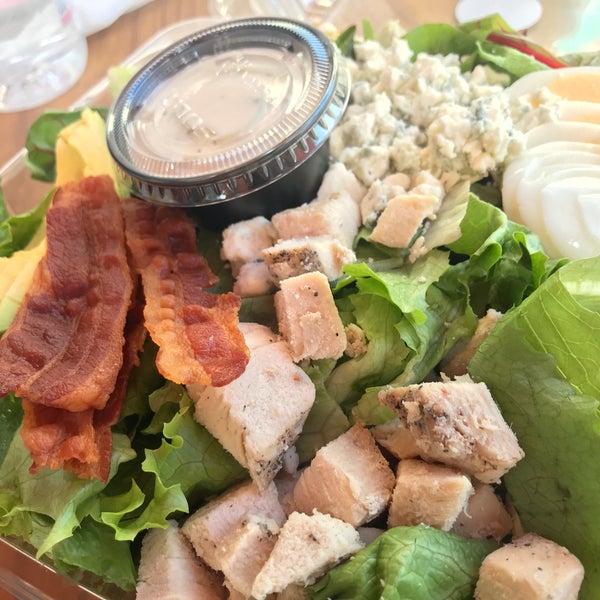 Aloha Salads - 600 Kailua Rd #103