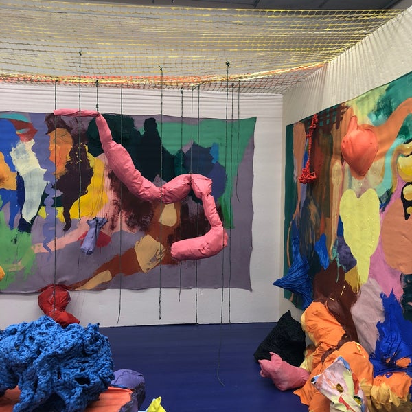 MICA Main Building - Bolton Hill - 2 tips from 419 visitors