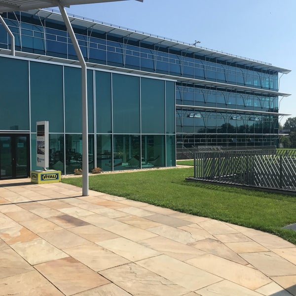 Microsoft Innovation Campus - Office