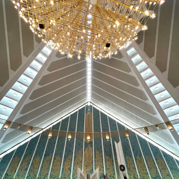Faisal Mosque Inside View