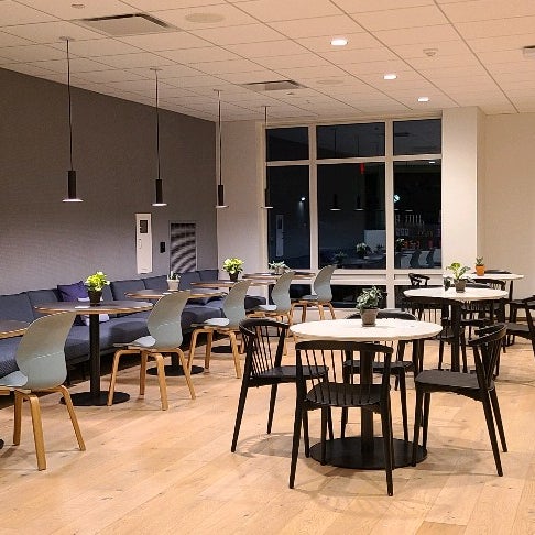 Haworth Inn and Conference Center - Hotel in Holland