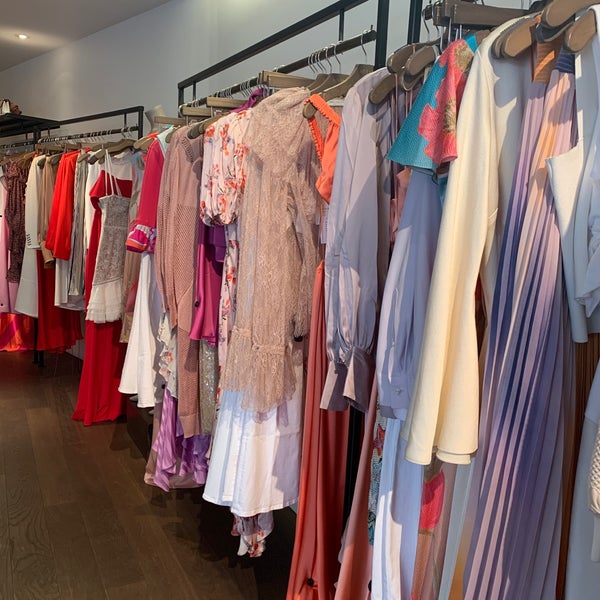 INTERMIX - Boutique in Upper East Side