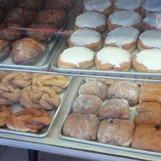 Sandy's Donuts - Westside Connection - 387 ziyaretçidan 14 tavsiye