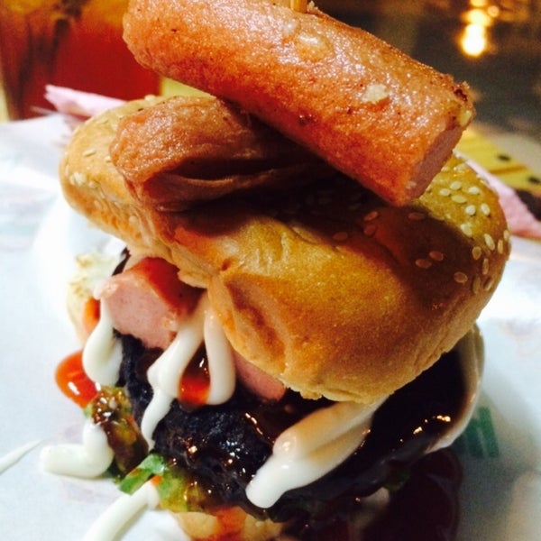 Deen Burger Bakar - Café in Temerloh