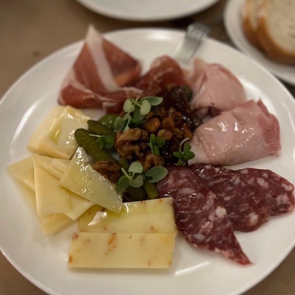 Da Claudio - Italian Restaurant in New York