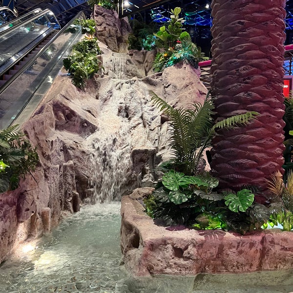 Atlantis Casino Resort & Spa - 3800 S Virginia St