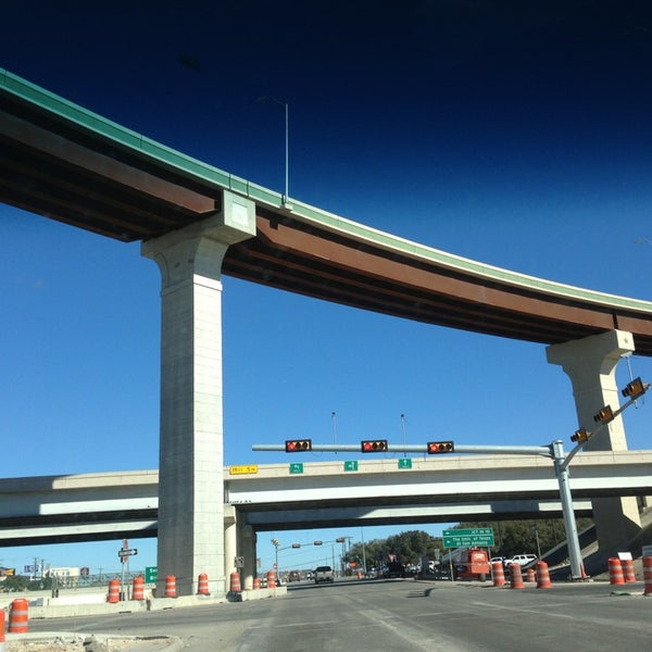 Photos at US Route 281 & TX State Hwy Loop 1604 - Stone Oak - 16 tips