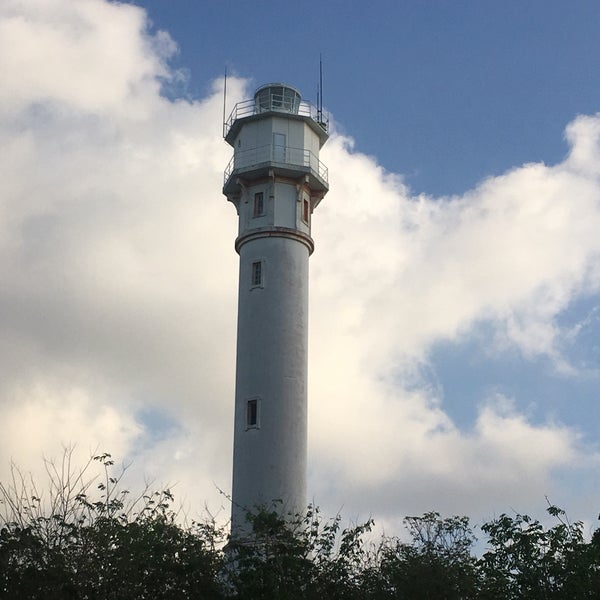Cape Bolinao Lighthouse - 10 tips from 892 visitors