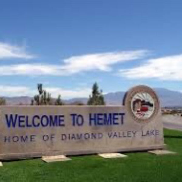 Hemet City Hall - 3 tips from 77 visitors