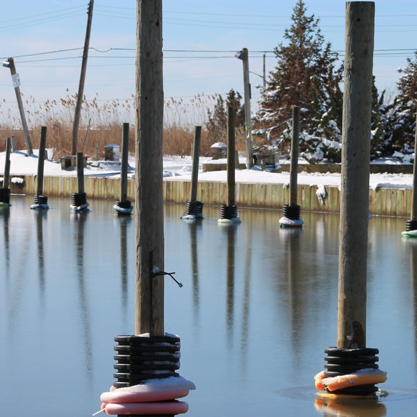 Section 5 Marina - Harbor or Marina in Mastic Beach