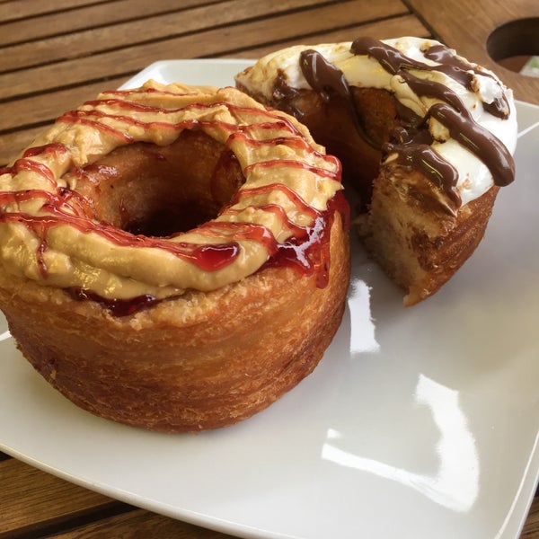 Rinkoff's Bakery - Whitechapel - 224 Jubilee St