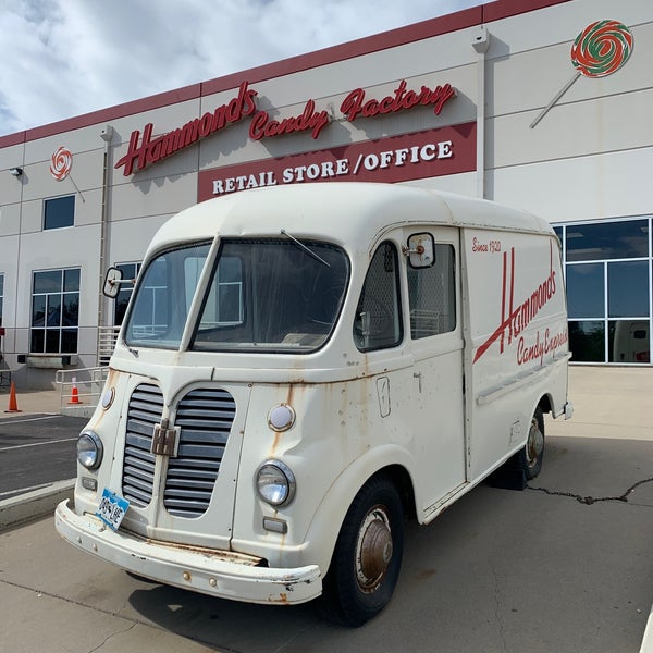 Hammond's Candies since 1920 - Candy Store
