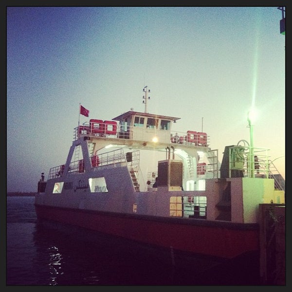 Bacs de Djerba - Bateau ou ferry à Ajim